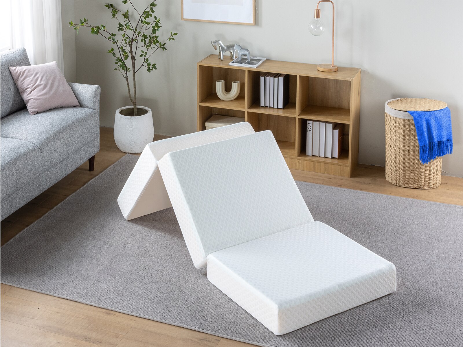 Sleepy's 6" Traditional Tri-Fold Sleeper | MattressFirm